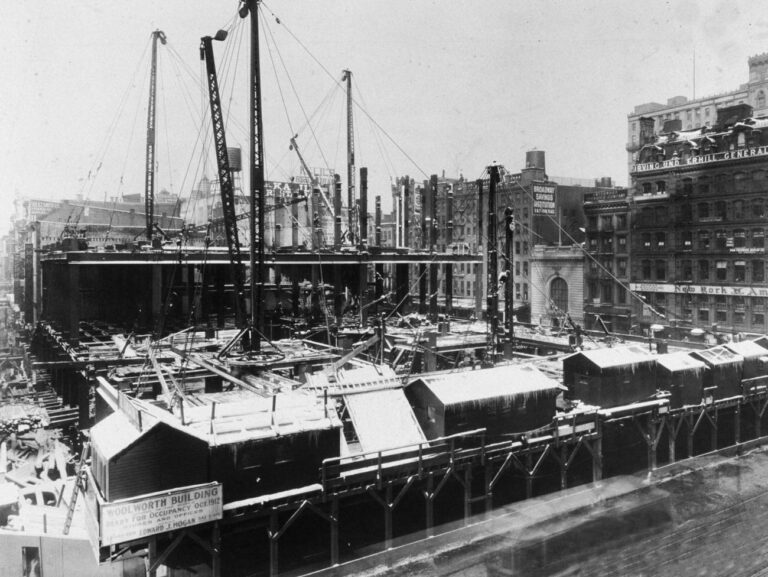 Building a Skyscraper: The Story of the Woolworth Building's ...