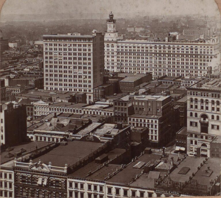 Manhattan's Dawn of a New Century: A Photo Journey Through the 1900s