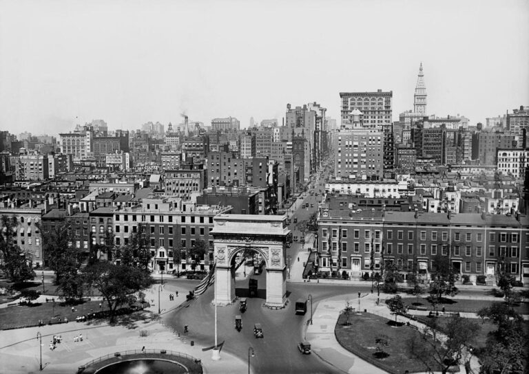 Exploring the in 1910s Manhattan Through Historic Images of Its ...