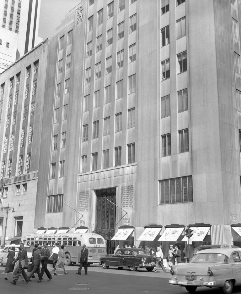 What Manhattan Looked like in the 1950s through Fascinating Photos
