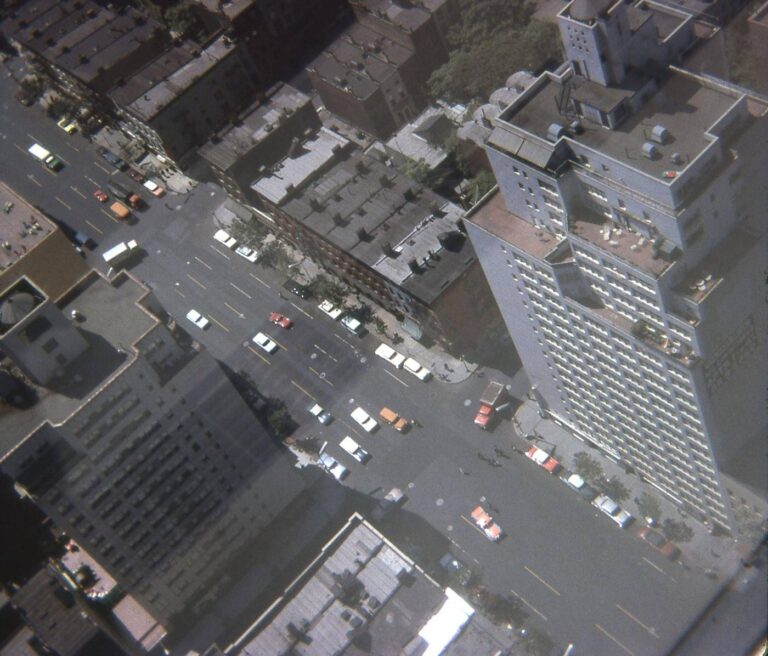 Step Back into 1950s Manhattan with Stunning Colored Photos