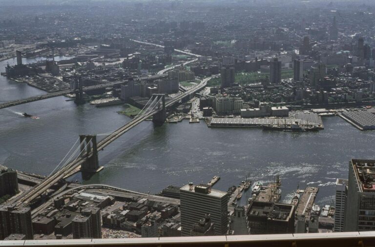 Manhattan's Iconic 1970s in Captivating Colored Photographs