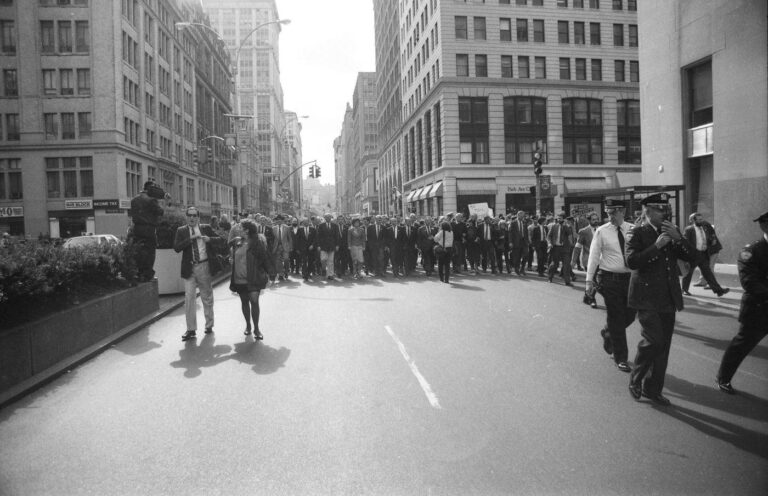 A Photographic Tour of Manhattan in the 1990s that will Reignite ...