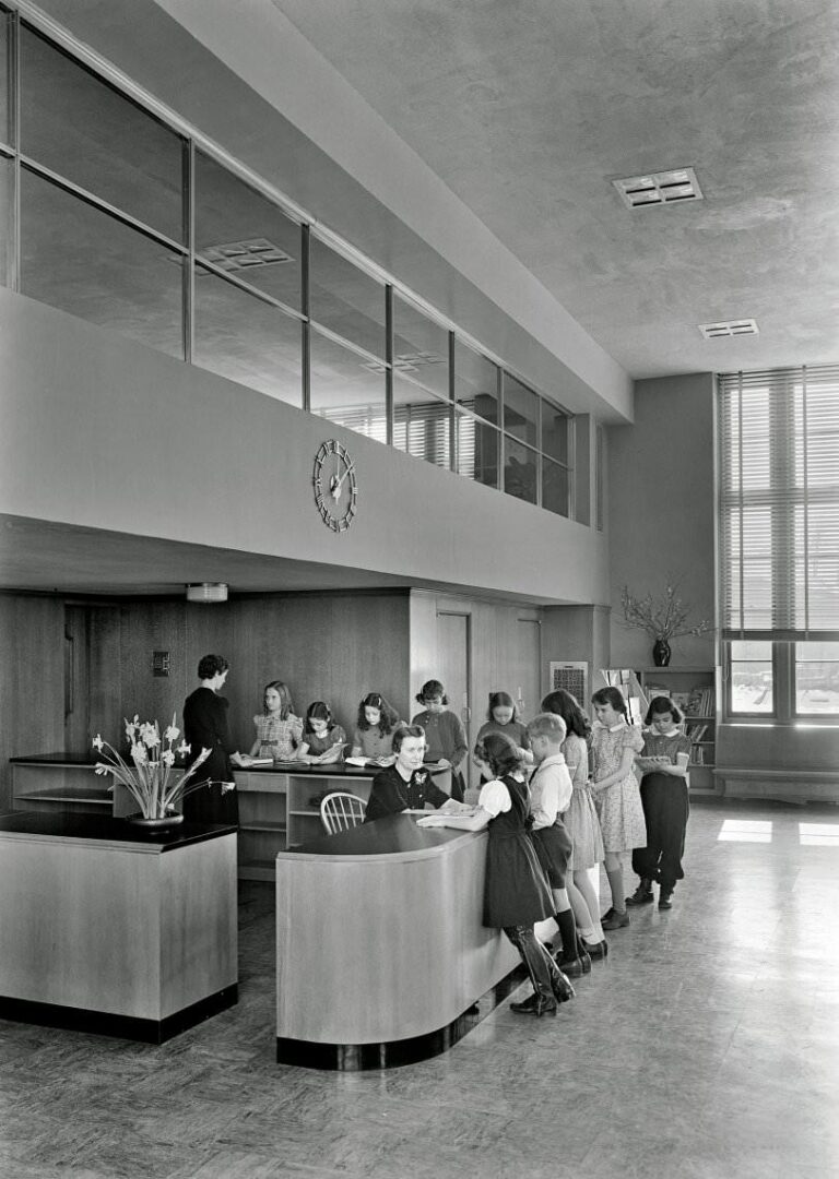 Brooklyn in the 1940s: Journey Through the War Years and Beyond with ...