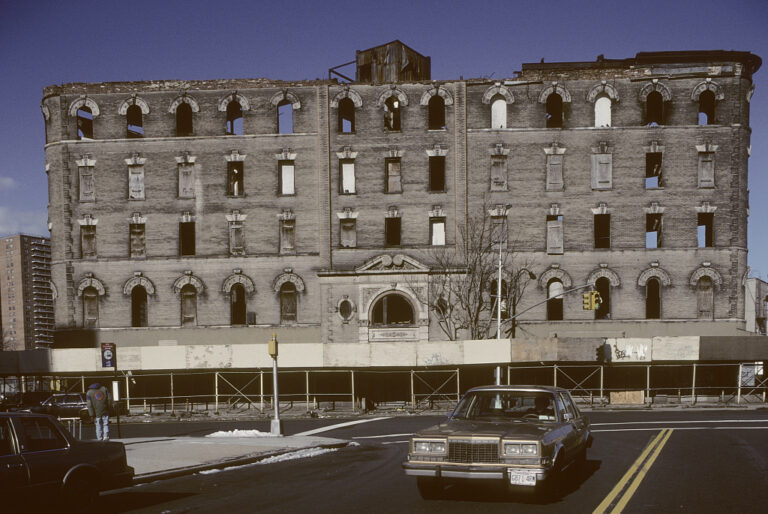 What Brooklyn looked like in the 1990s Through these Captivating Photos