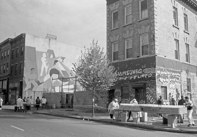 What Brooklyn looked like in the 1990s Through these Captivating Photos