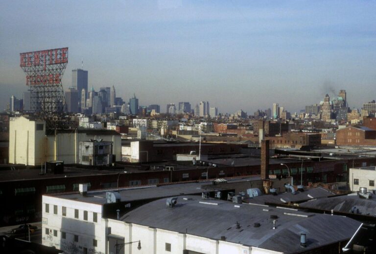 What Brooklyn looked like in the 1990s Through these Captivating Photos