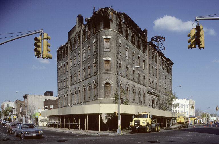 What Brooklyn looked like in the 1990s Through these Captivating Photos