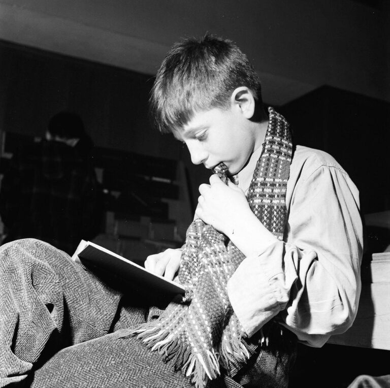 Learning Moments of Children in the Brooklyn Library in the 1940s ...