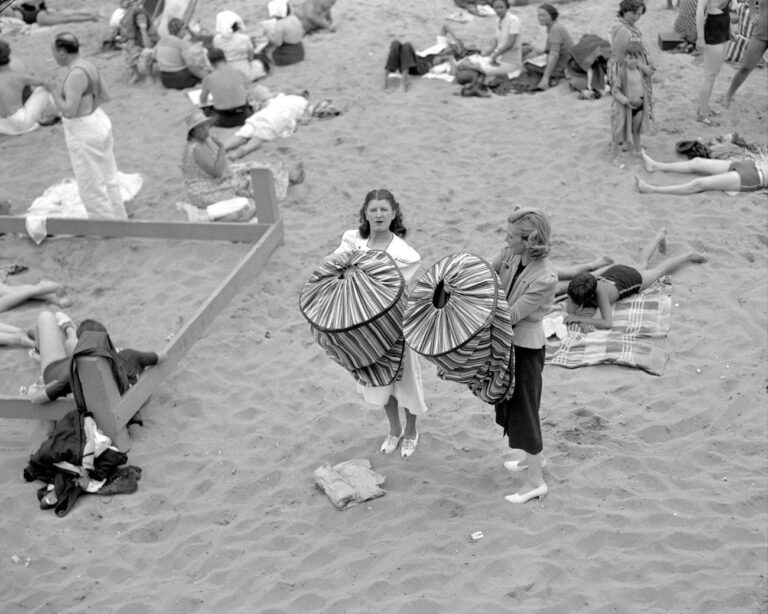 Dive Deep into the Heart of Coney Island in the 1930s, Captured Through ...