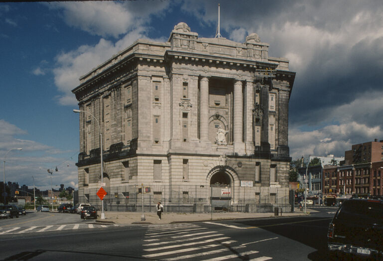 50 Amazing Nostalgic Photos of the Bronx from the 2000s