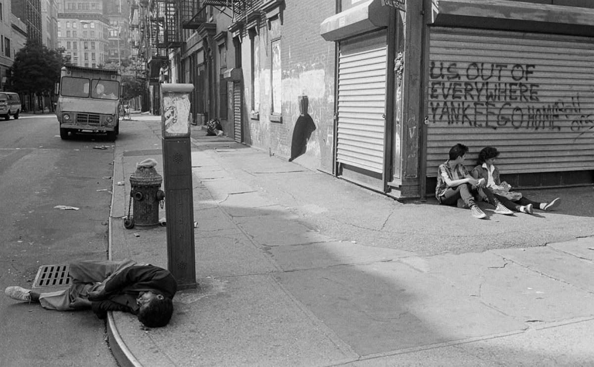 Street Scenes of New York City in the 1970s and 1980s by Edward Grazda