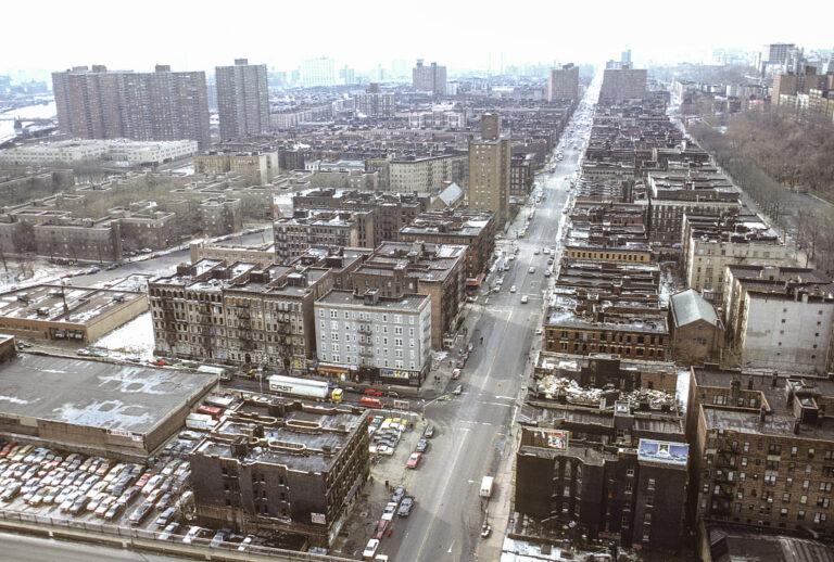 What Harlem looked like in the 1980s: A photographic Tour of Streets ...