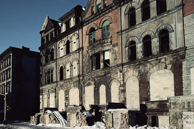 What Harlem looked like in the 1980s: A photographic Tour of Streets ...