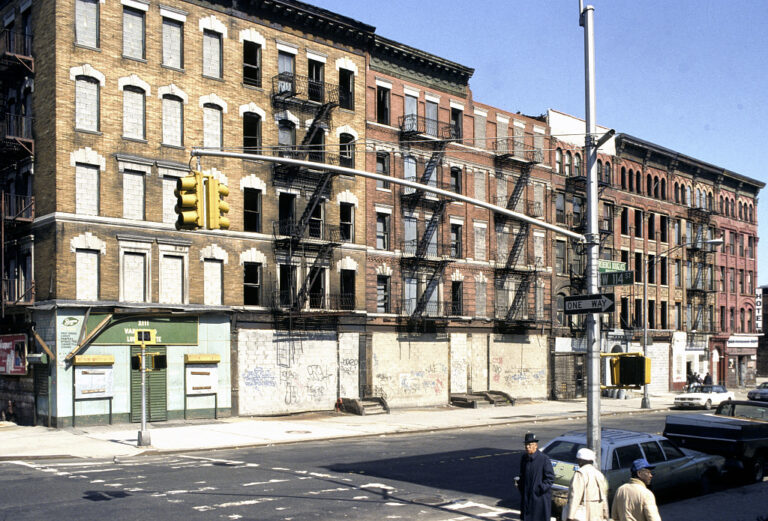 What Harlem looked like in the 1980s: A photographic Tour of Streets ...