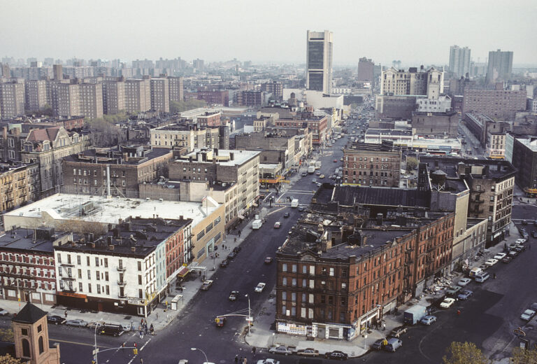 What Harlem looked like in the 1980s: A photographic Tour of Streets ...