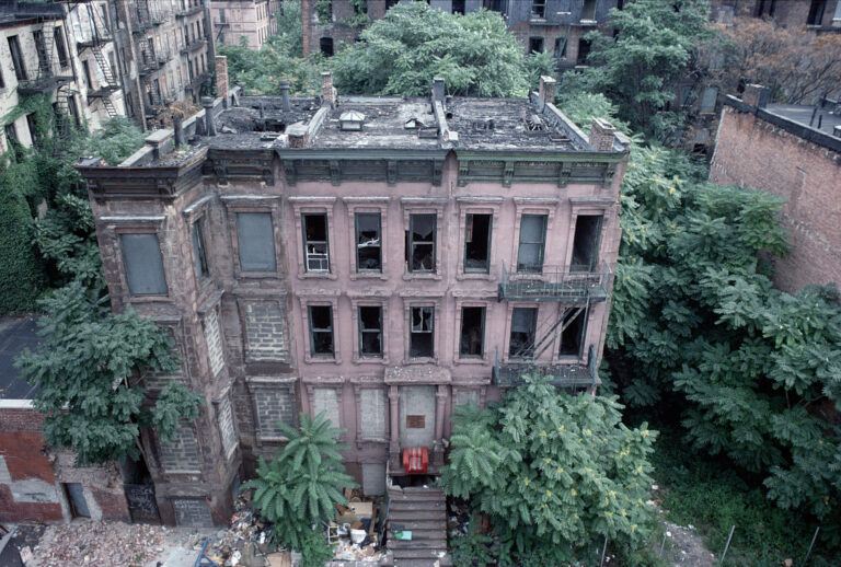 What Harlem looked like in the 1980s: A photographic Tour of Streets ...