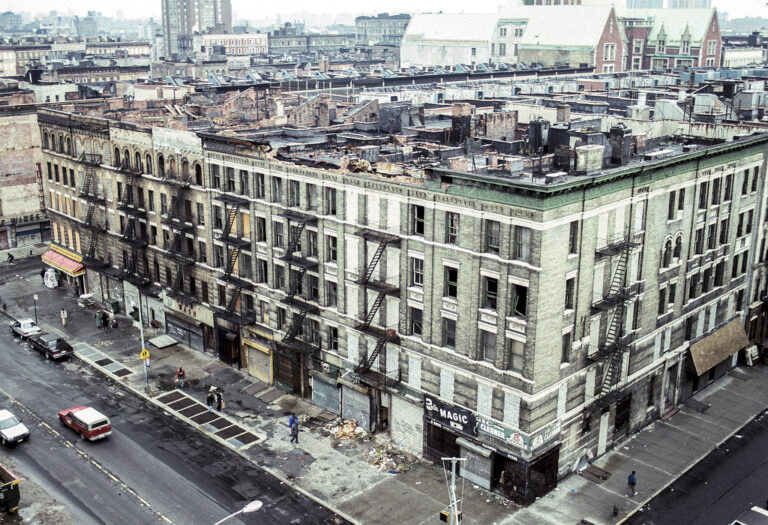 What Harlem looked like in the 1980s: A photographic Tour of Streets ...