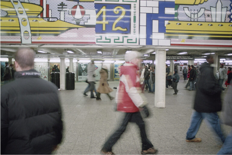 80 Stunning Nostalgic Photos of Manhattan from the 2000s