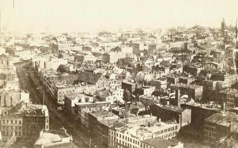 New York City in the 1870s: Fascinating Historic Photos Capturing ...