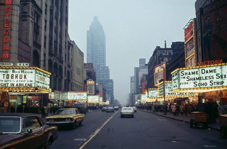 New York City in the 1960s: Amazing Vintage Photos of Streets ...
