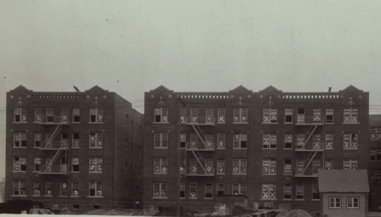 Queens in the 1950s: A Photographic Journey of the Borough's Streets ...