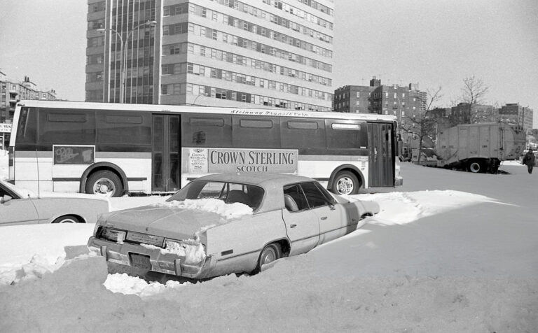 What Queens looked like in the 1980s: A Photographic Journey through ...