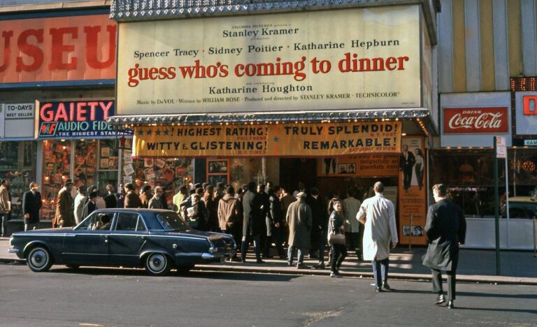 Terrible Living Conditions inside the Squalid New York City's Tenements ...