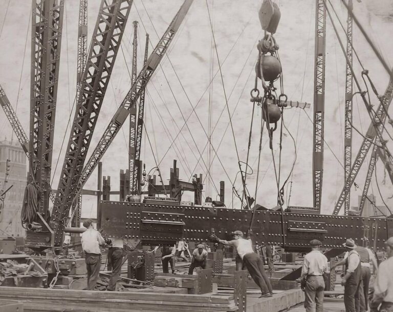 The Construction of the Empire State Building in Photos