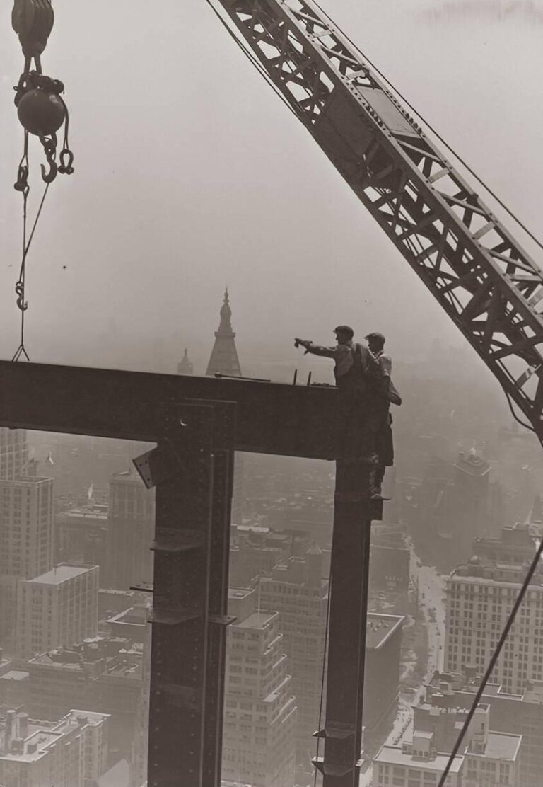The Construction of the Empire State Building in Photos