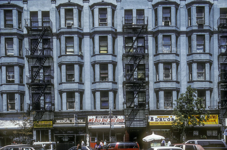 What Harlem looked like in the 1990s through these Stunning Photos