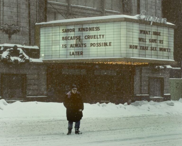 A Look Back at the Historic Blizzard of 1996 That Paralyzed New York ...