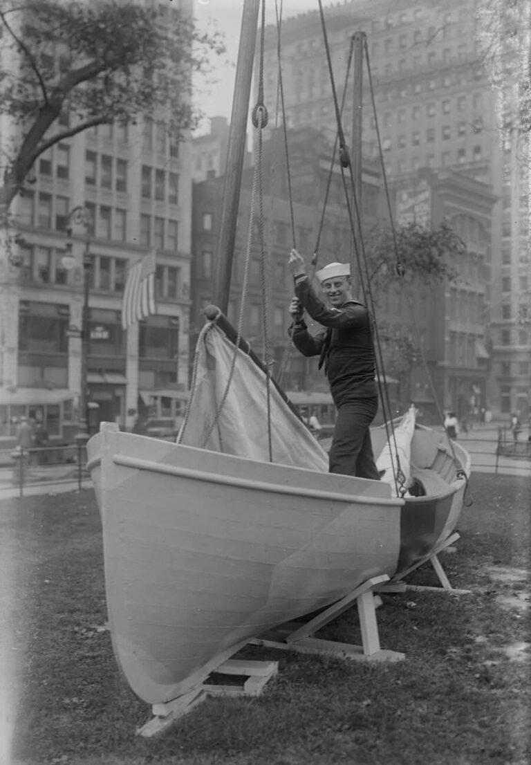 Fascinating Historical Photos of USS Recruit Battleship Replica Built ...