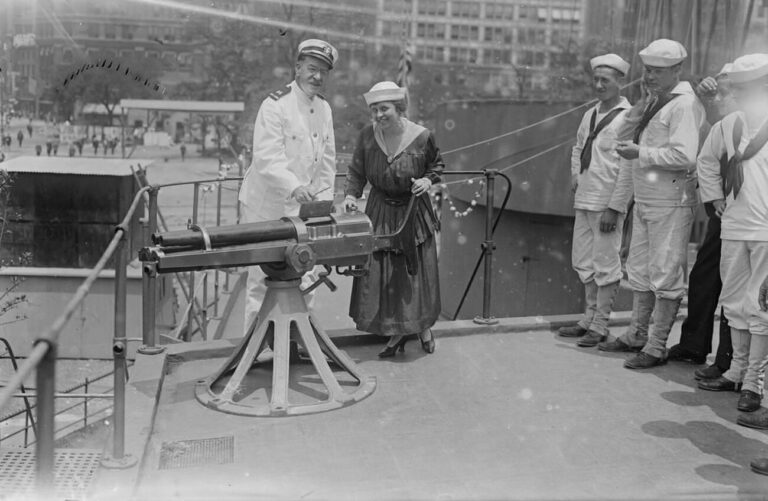 Fascinating Historical Photos of USS Recruit Battleship Replica Built ...