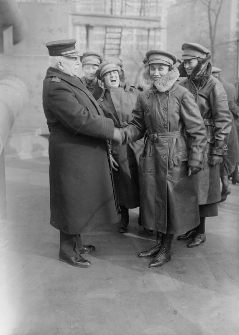 Fascinating Historical Photos of USS Recruit Battleship Replica Built ...