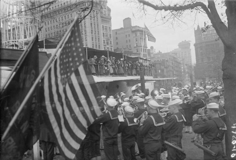 Fascinating Historical Photos of USS Recruit Battleship Replica Built ...