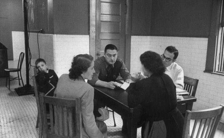Immigrants at Ellis Island in 1950: A Glimpse into the Final Years of a ...