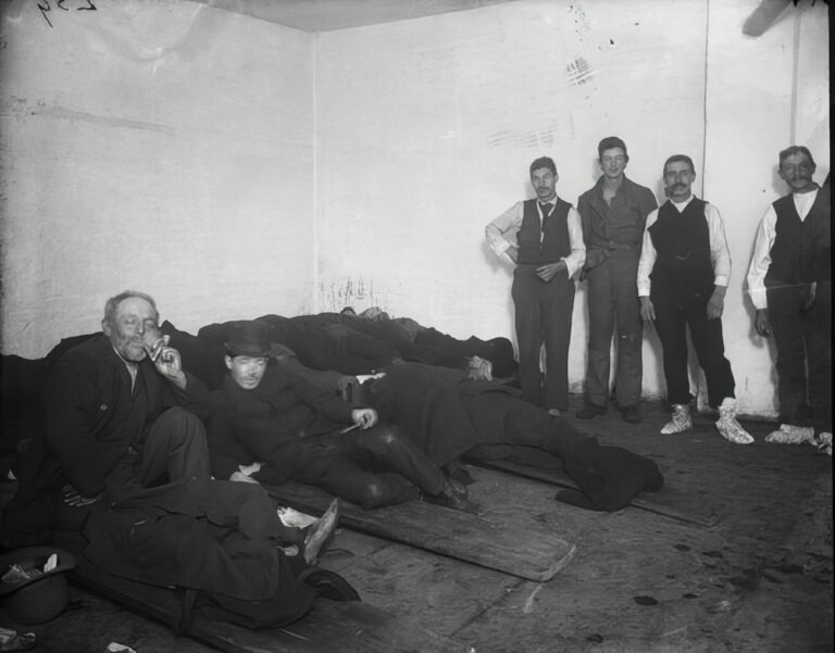 Beyond the Gilded Age: Jacob Riis's Photos Reveal the Dark Side of ...