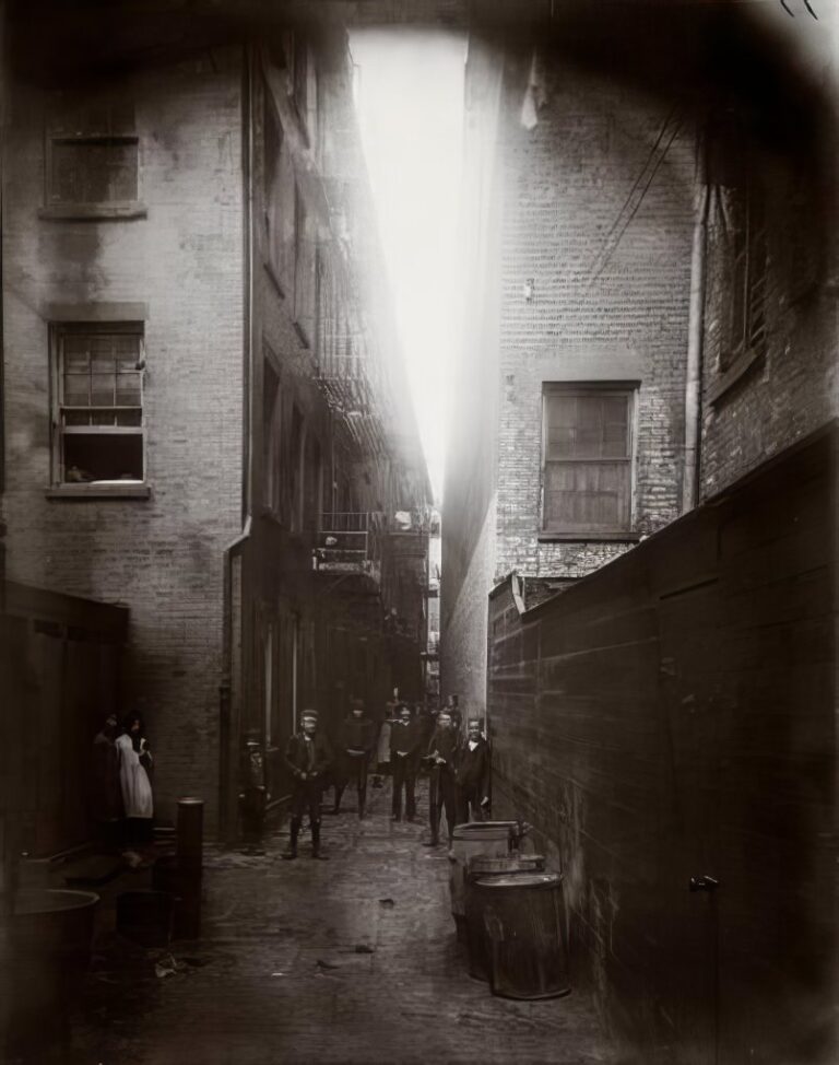 Beyond the Gilded Age: Jacob Riis's Photos Reveal the Dark Side of ...