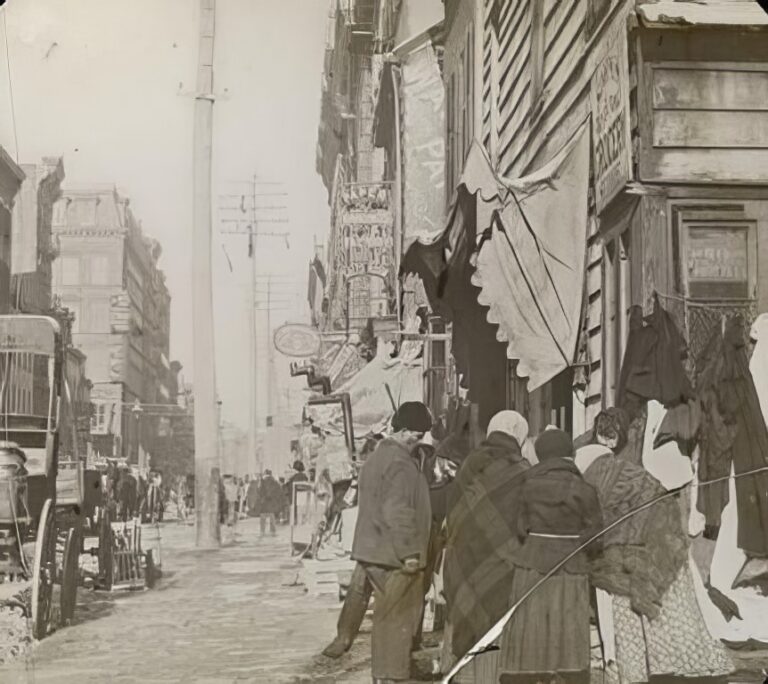 Jacob Riis's Photos Capture the Struggles for Survival in 1895 New York ...