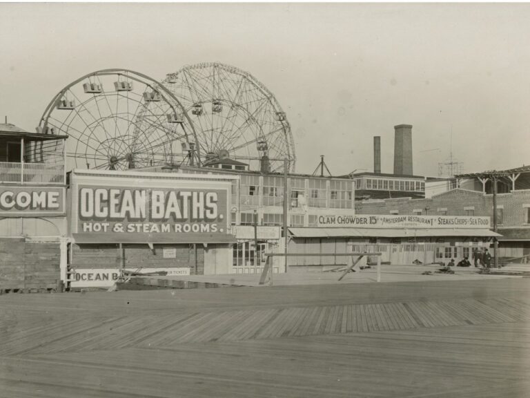 A Glimpse into Boardwalk Life of Coney Island in the 1920s through ...