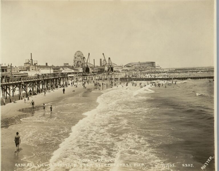 A Glimpse into Boardwalk Life of Coney Island in the 1920s through ...