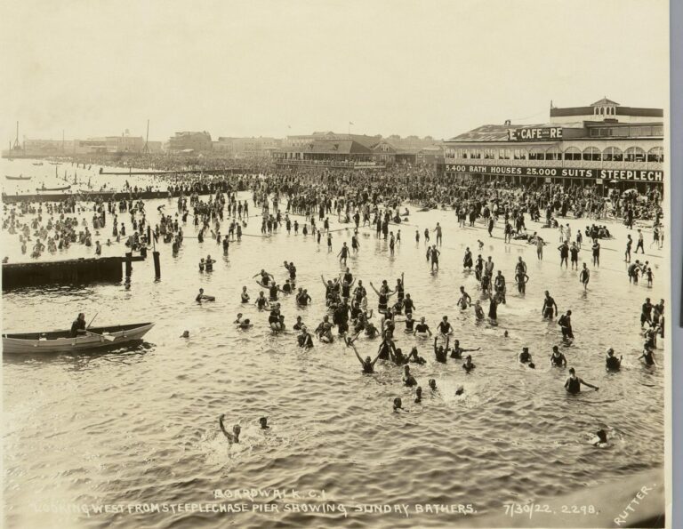 A Glimpse into Boardwalk Life of Coney Island in the 1920s through ...