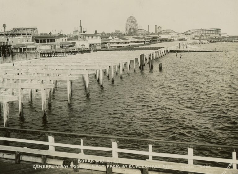 A Glimpse into Boardwalk Life of Coney Island in the 1920s through ...