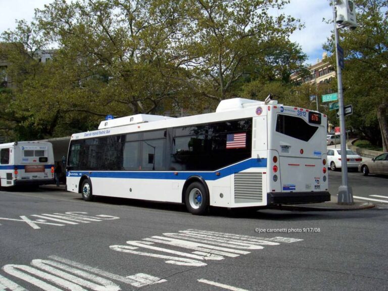 A Photographic Ride Through Staten Island's Buses from the Past