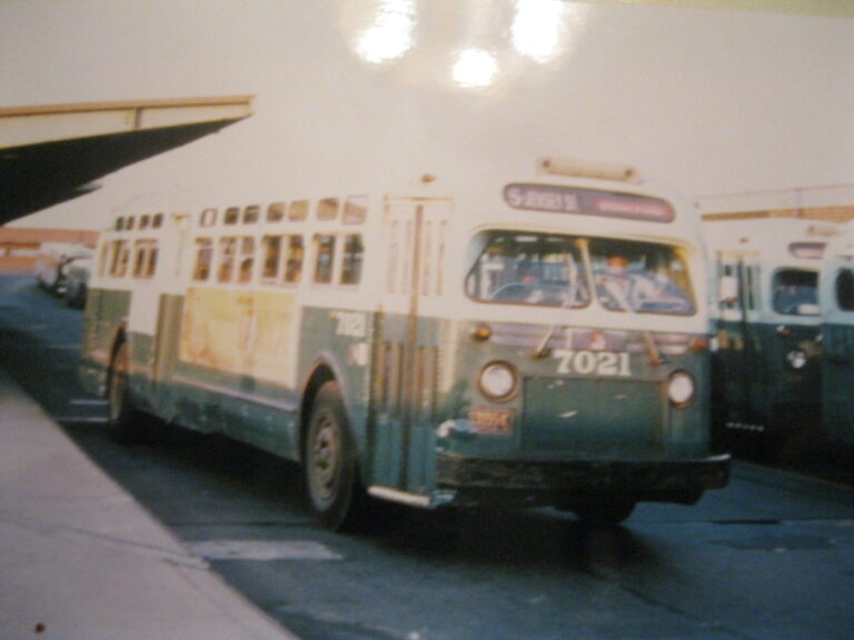 A Photographic Ride Through Staten Island's Buses from the Past