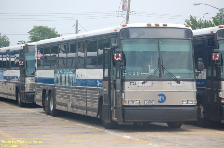 A Photographic Ride Through Staten Island's Buses from the Past