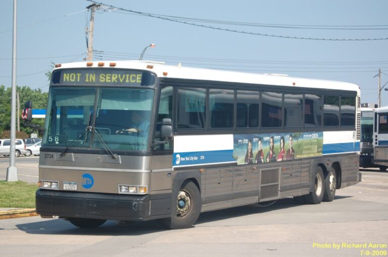 A Photographic Ride Through Staten Island's Buses from the Past
