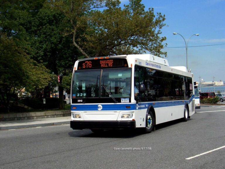 A Photographic Ride Through Staten Island's Buses from the Past