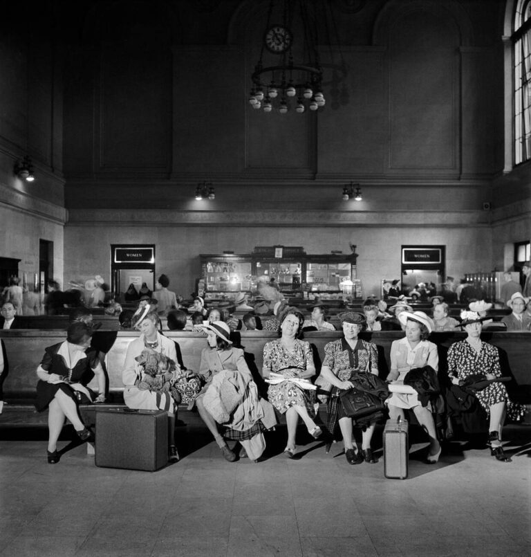 Brooklyn Navy Yard to Times Square: Daily Life in New York City During WWII